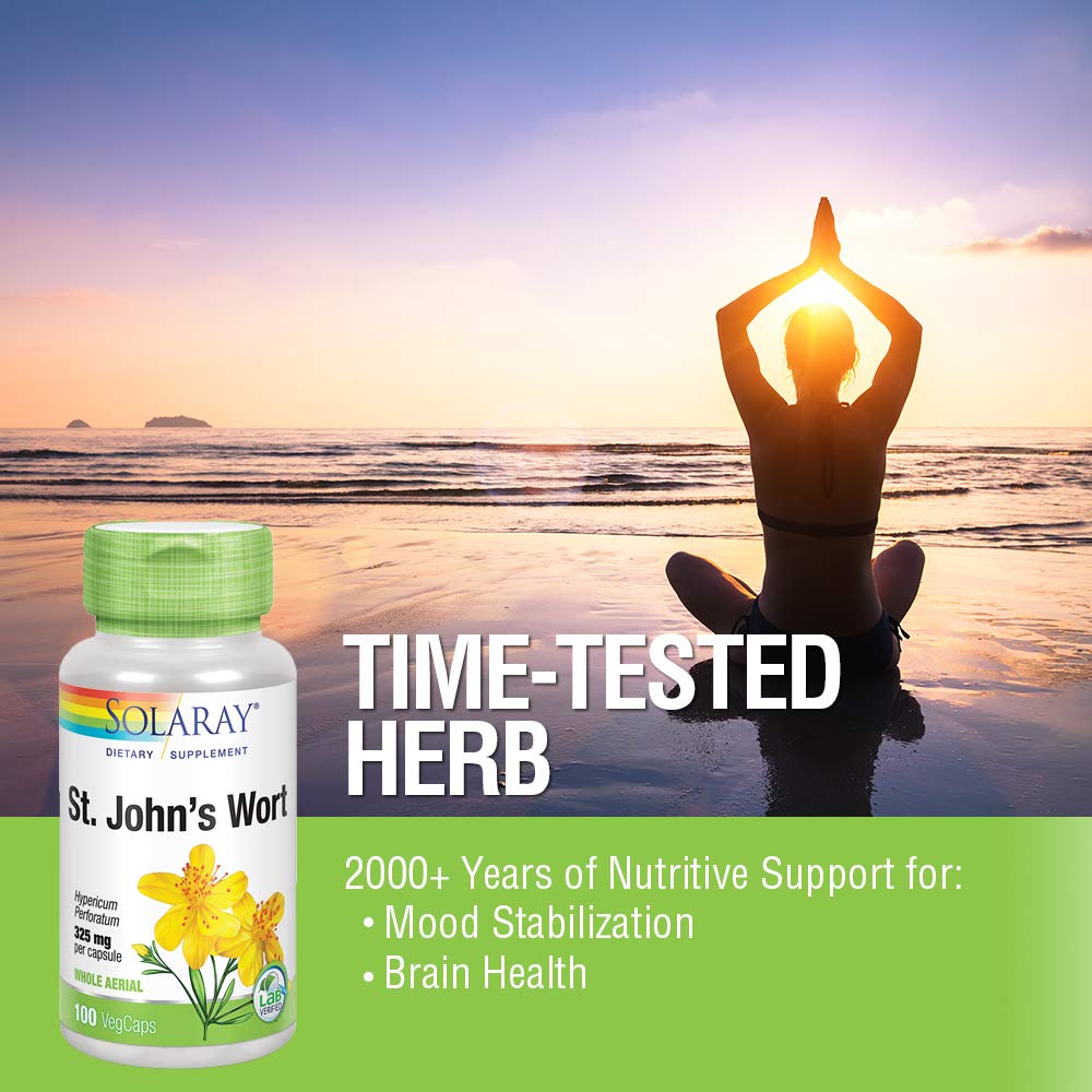 100 capsules of St John's Wort extract