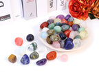 800 g of vibrant tumbled crystals
