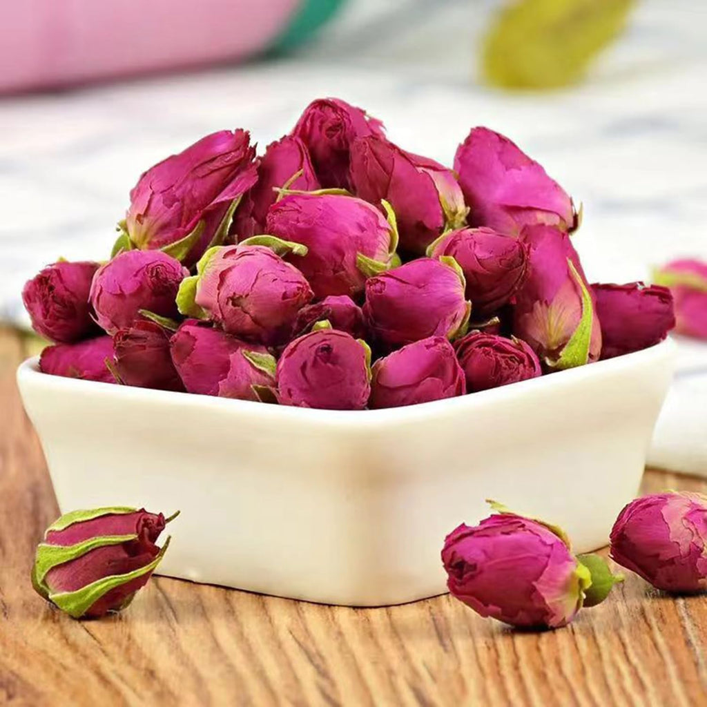 aromatic dried rosebud tea