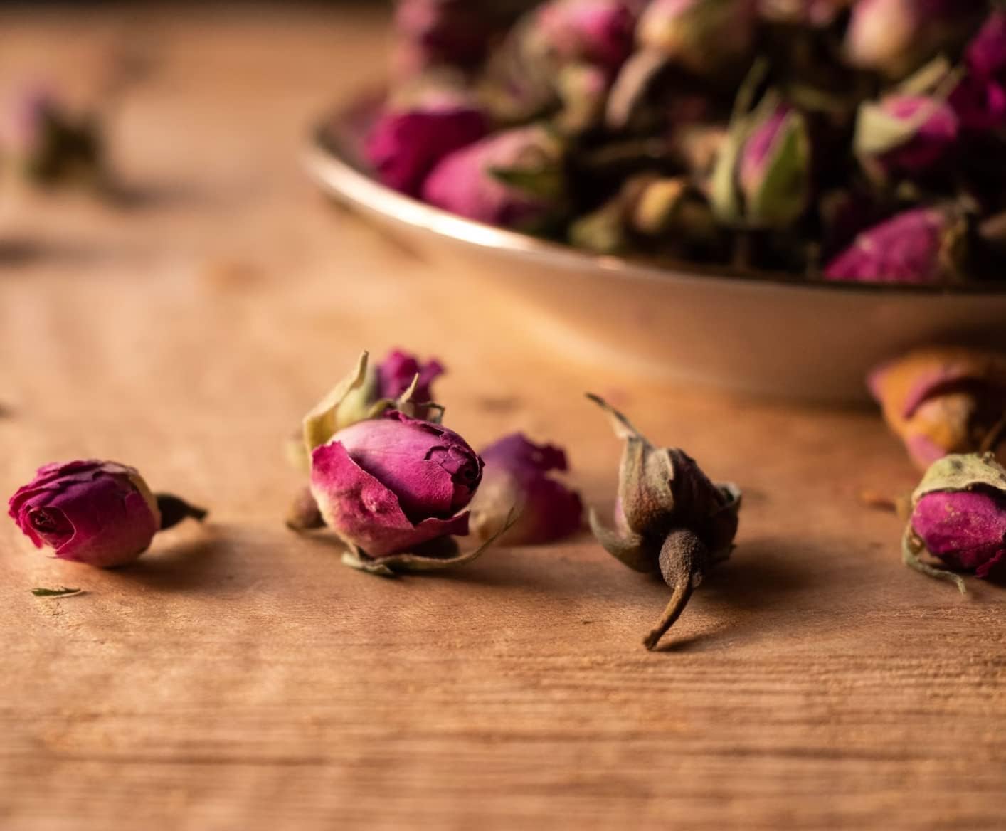 aromatic dried roses for tea blends