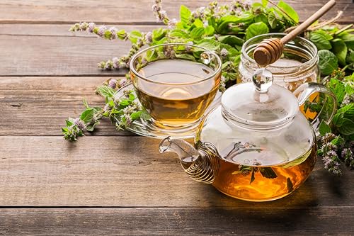 aromatic lemon balm tea infusion