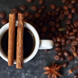 Blended vitamin mineral sticks for energy