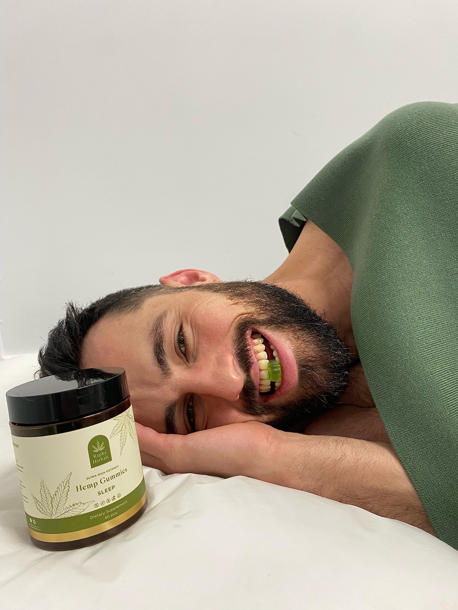 Blended vitamin supplements for sleep