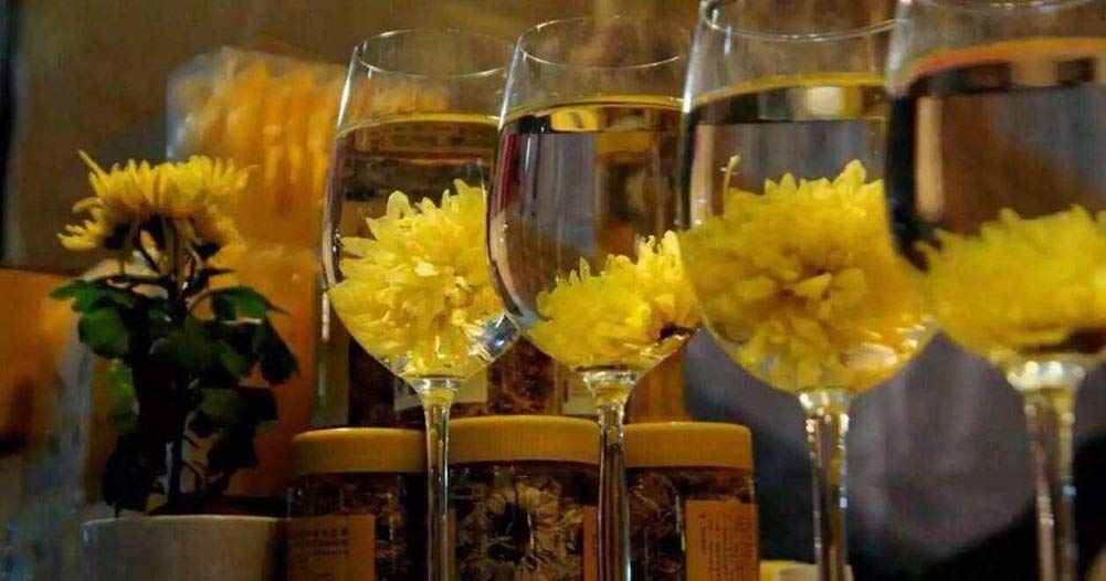 caffeine-free floral tea blend