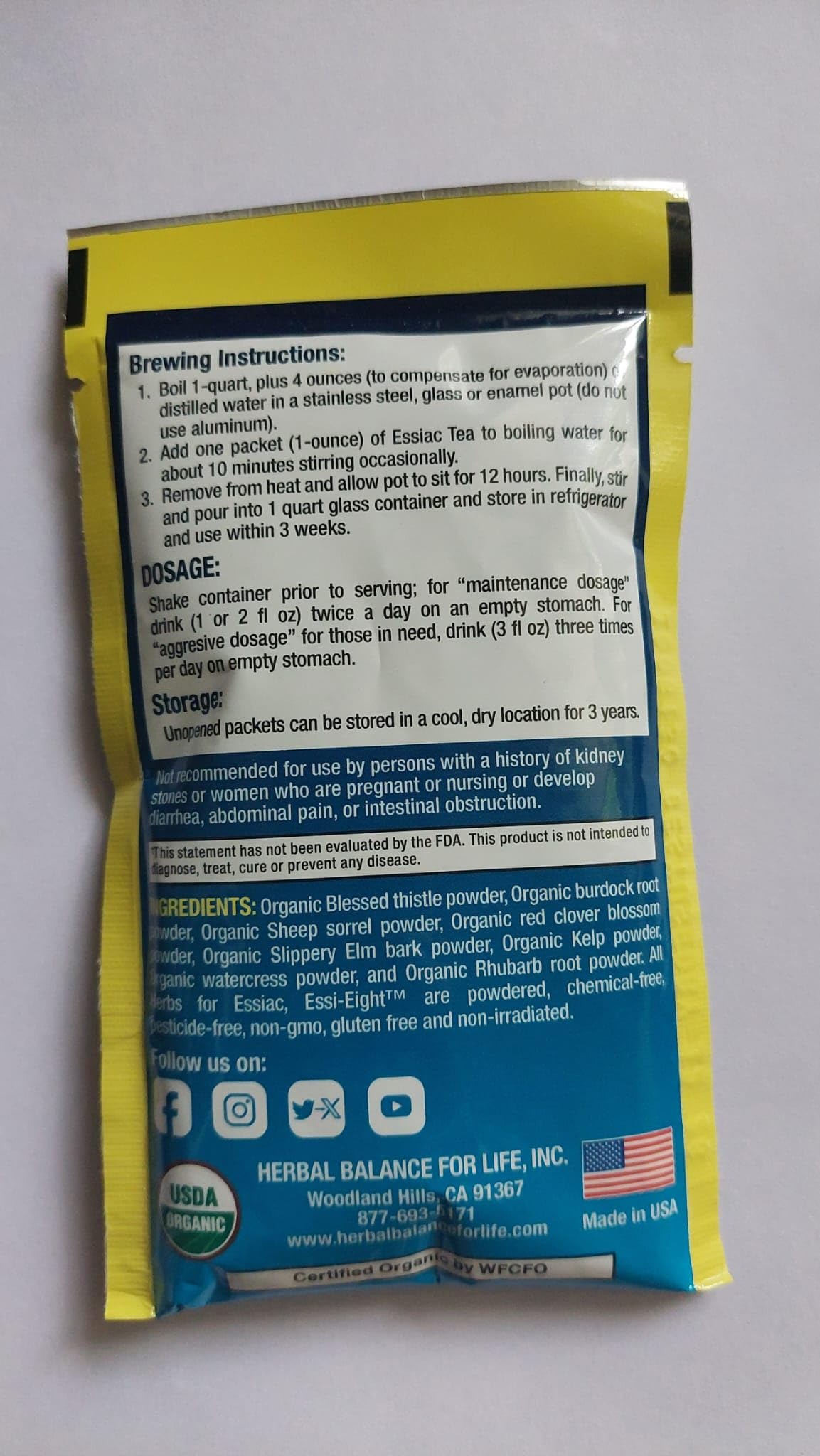 caffeine-free herbal green tea option