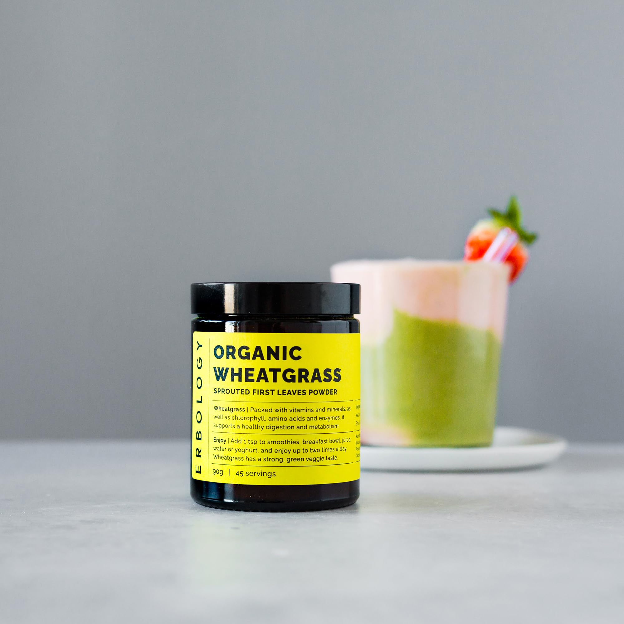 Chlorophyll rich wheatgrass powder