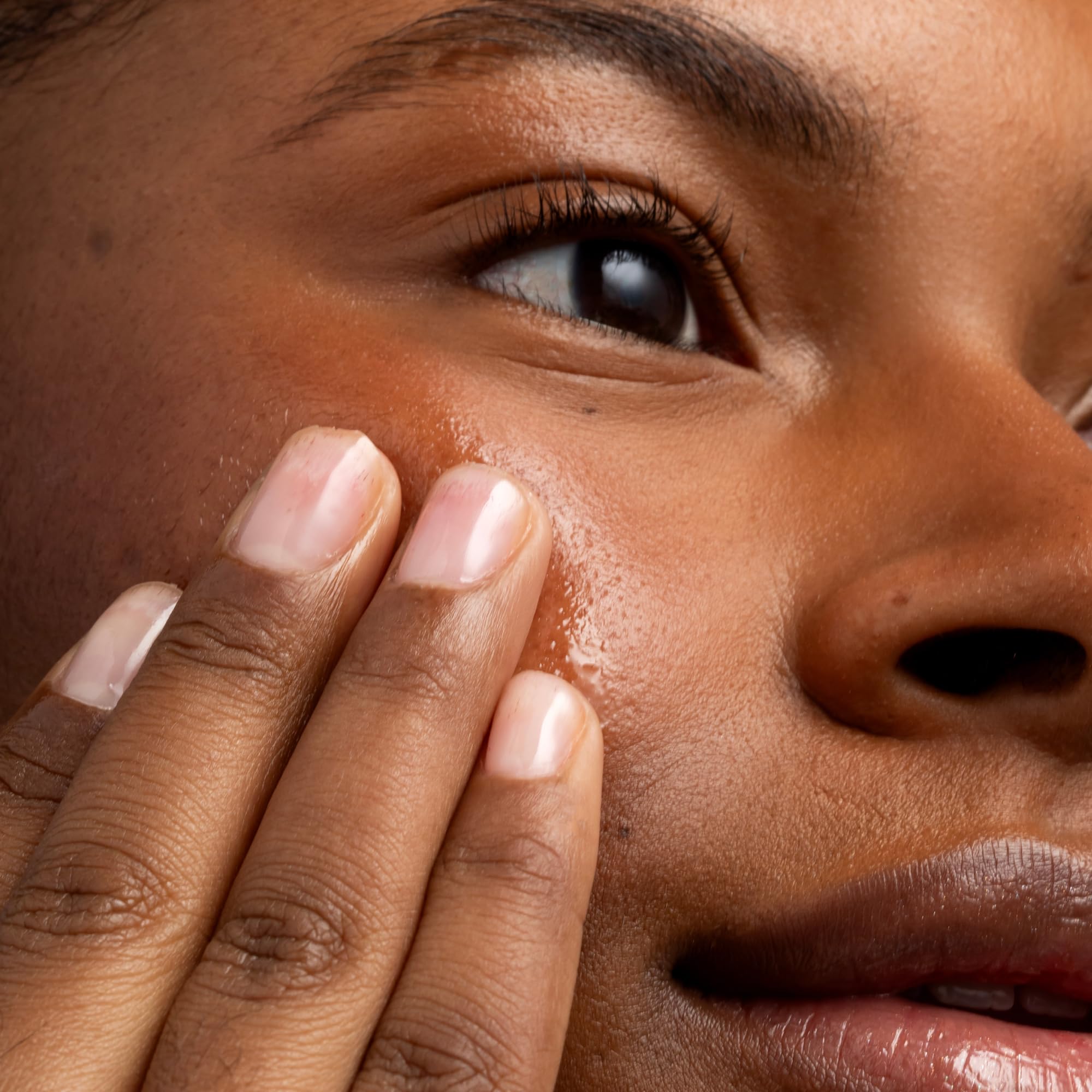 Cliganic oil for healthy hair