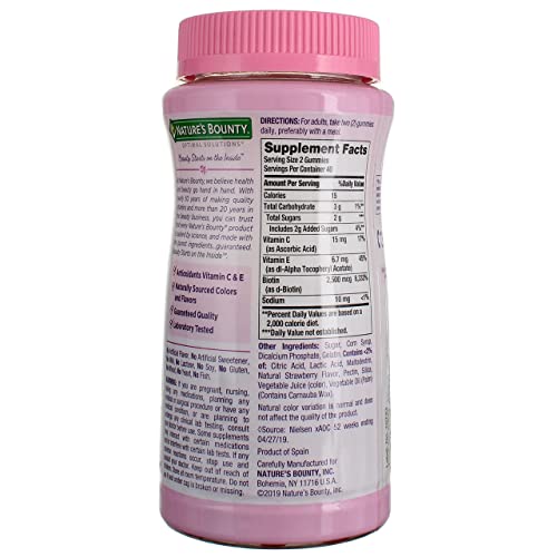 Convenient gummies for beauty routine