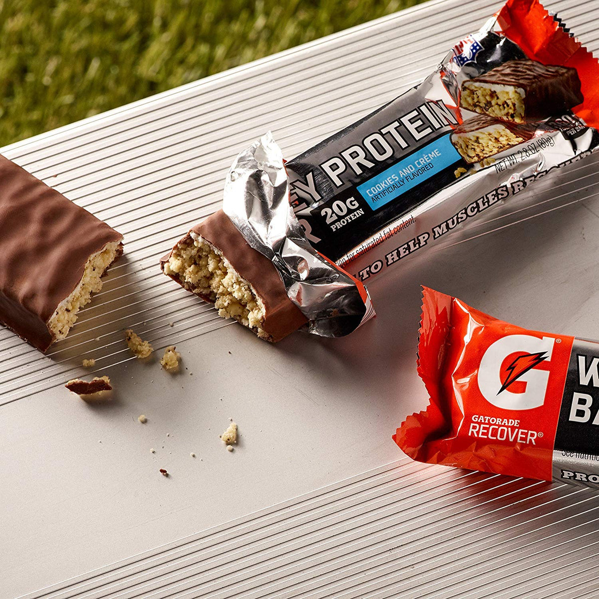 Cookies & Crème whey protein snack
