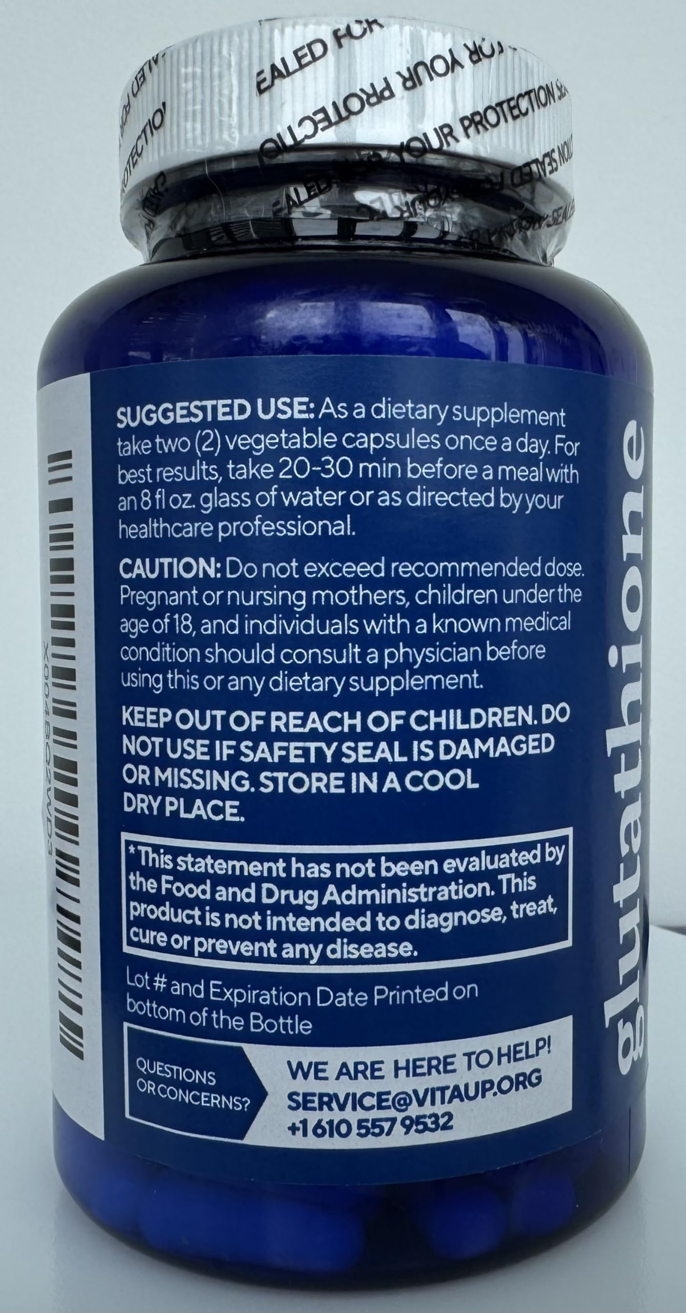 Daily vitamin and mineral blend capsules