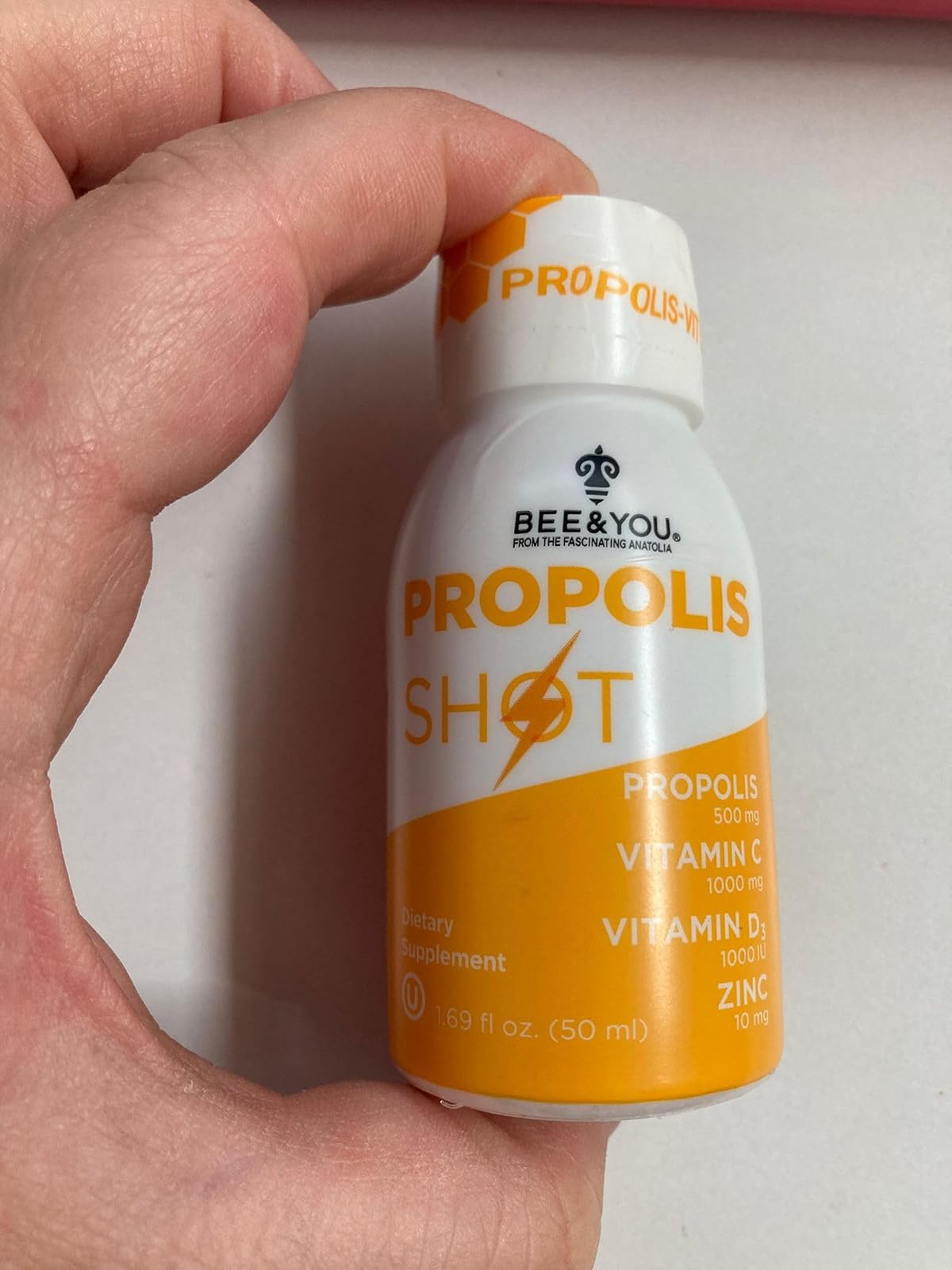 daily vitamin C and D3 support