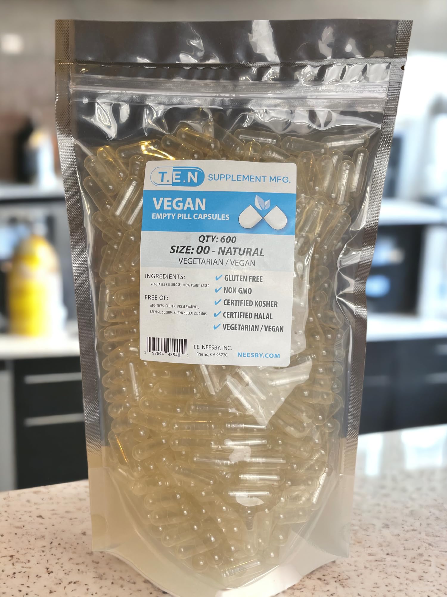 DIY blended vitamin and mineral capsules