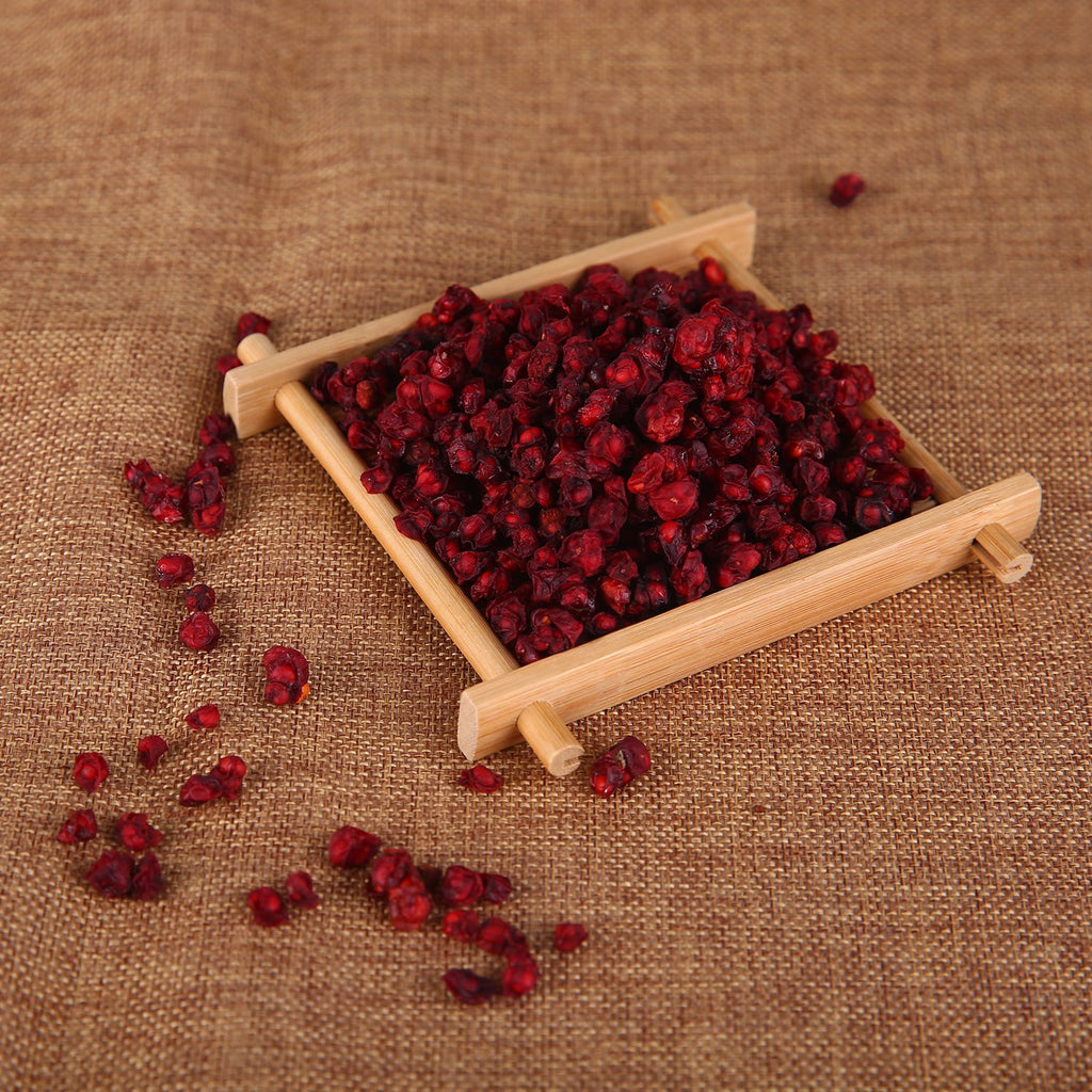 Dried Schisandra berries for tea