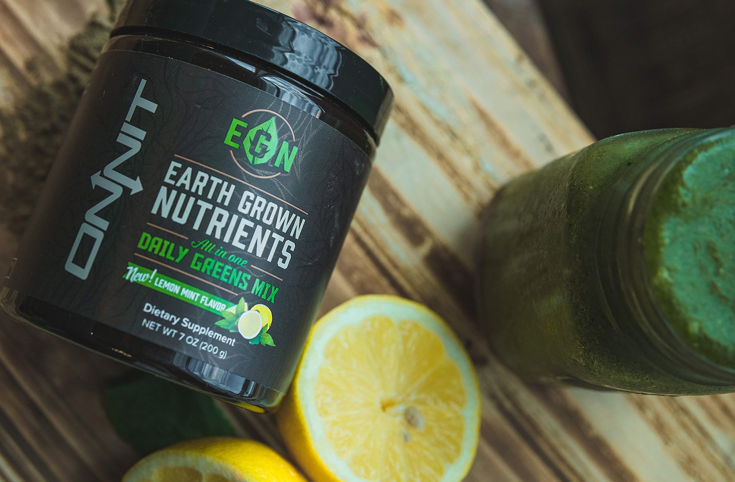 easy-to-mix daily greens powder