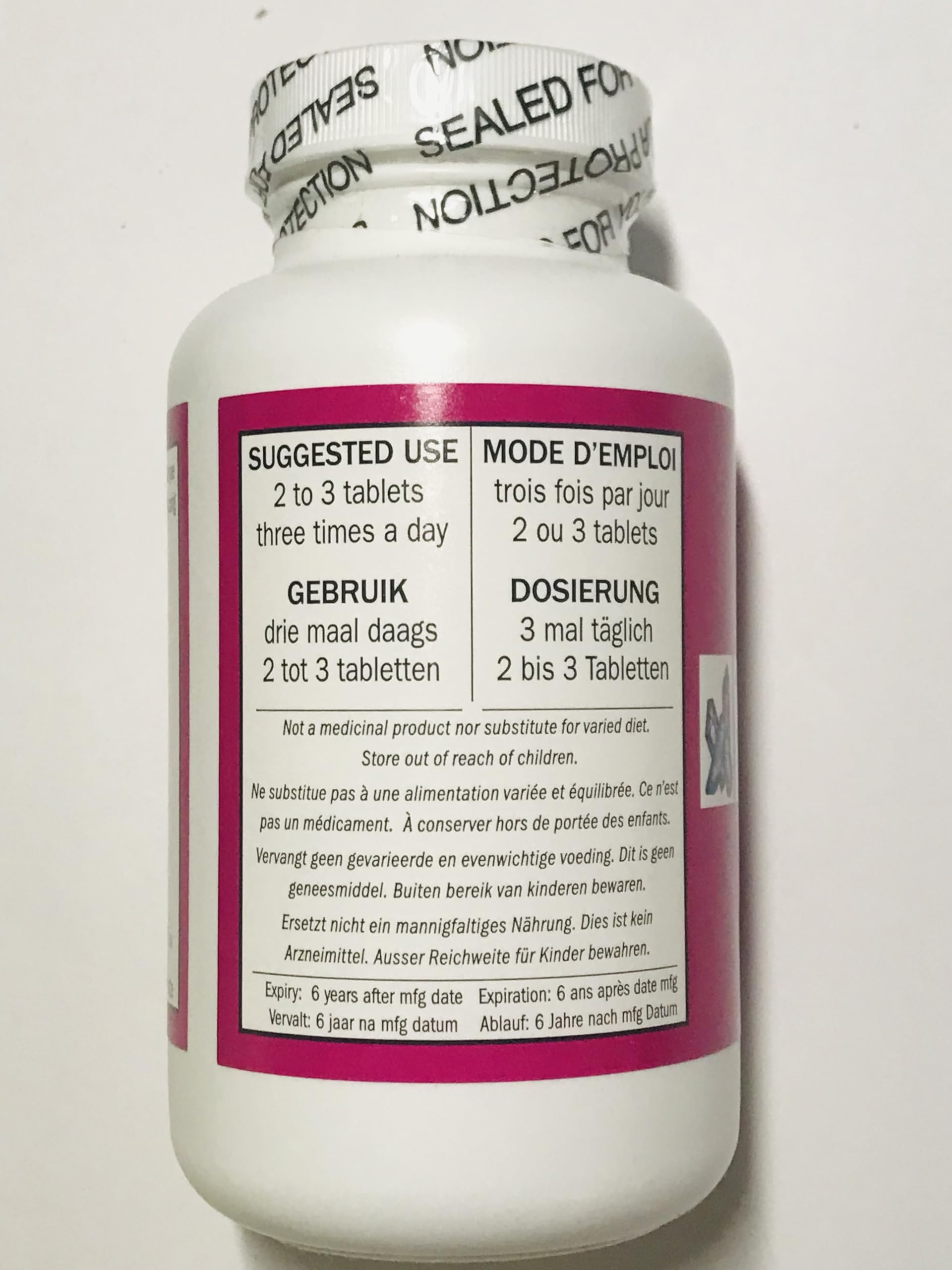 easy-to-swallow blended vitamin & mineral tablets
