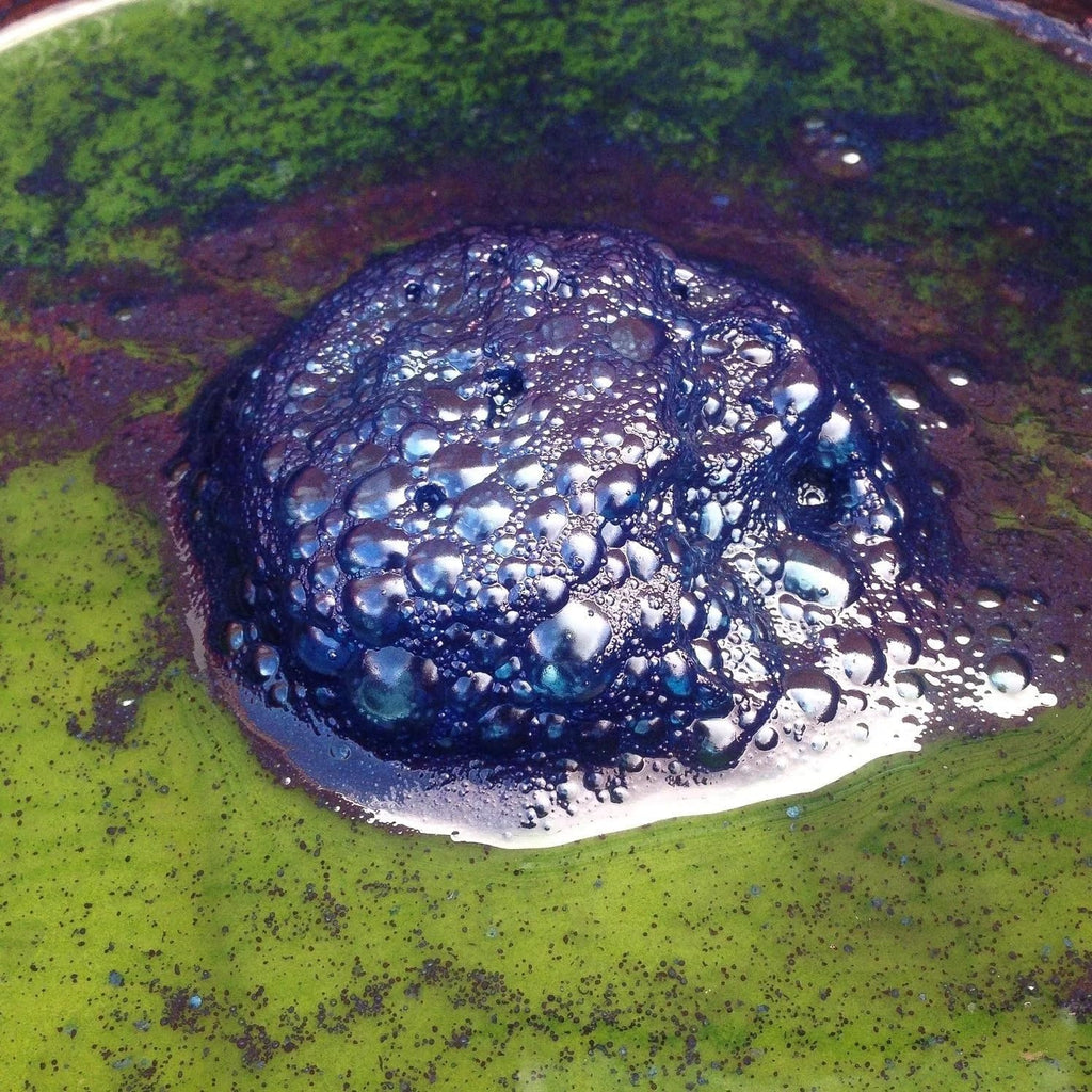 eco-friendly indigo dye solution
