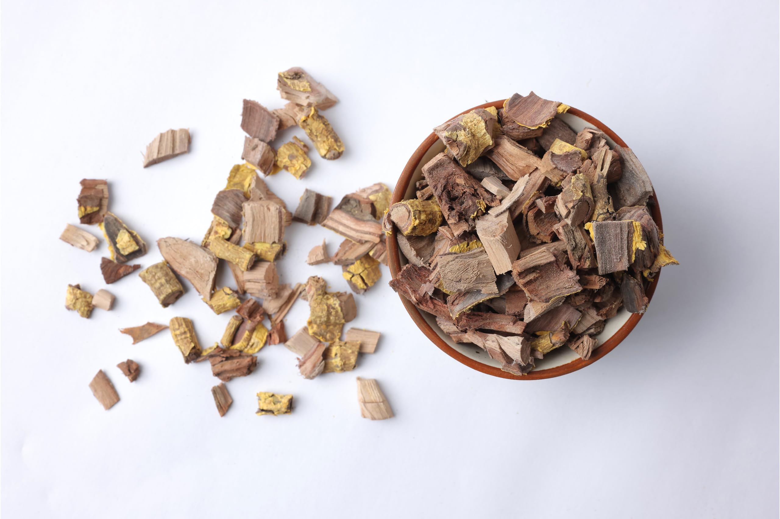 Ekanayakam raw roots for Ayurveda