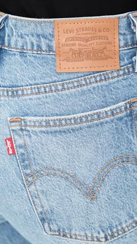 Essential jeans for your wardrobe