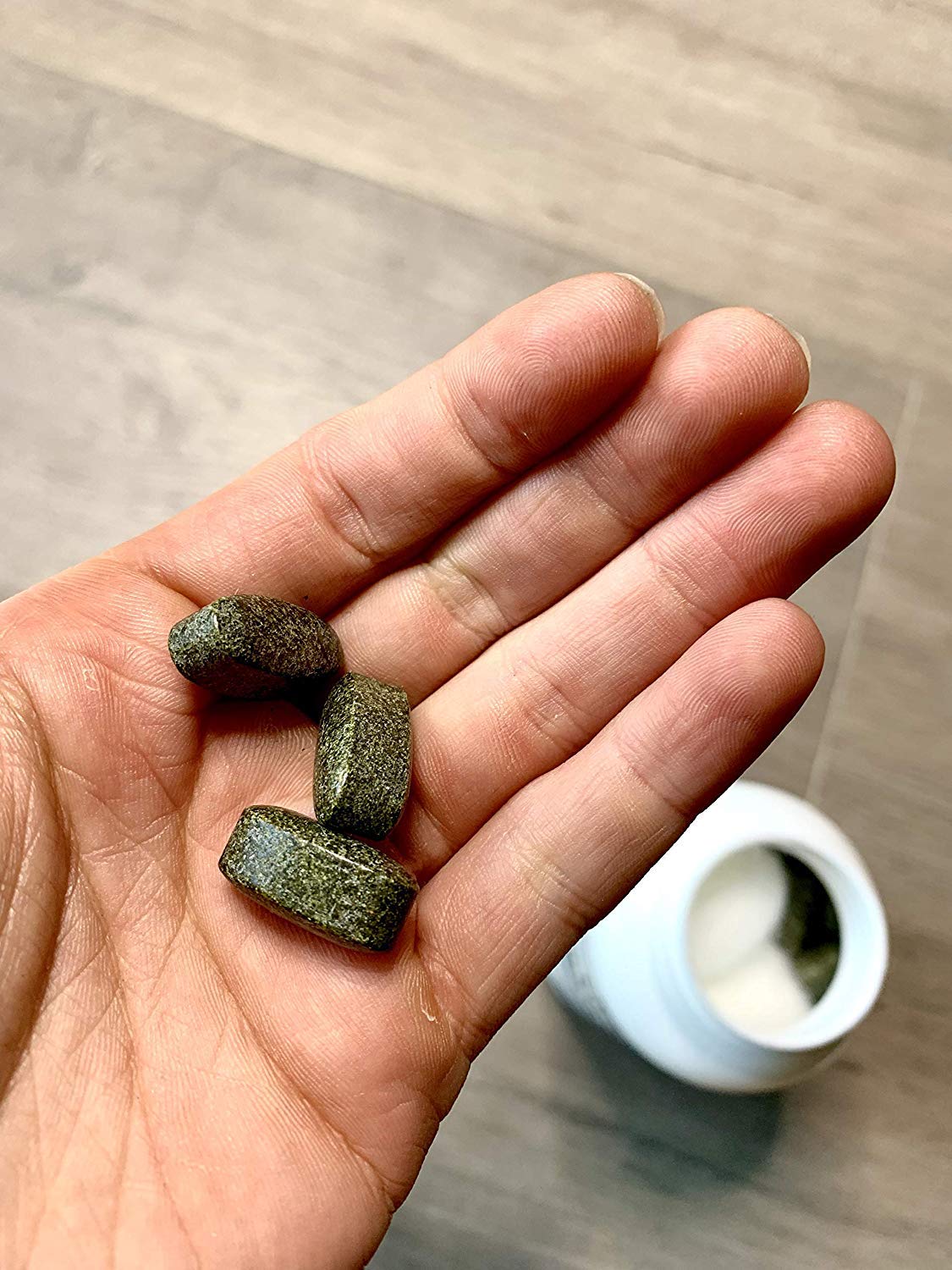 essential minerals in blended vitamin supplement