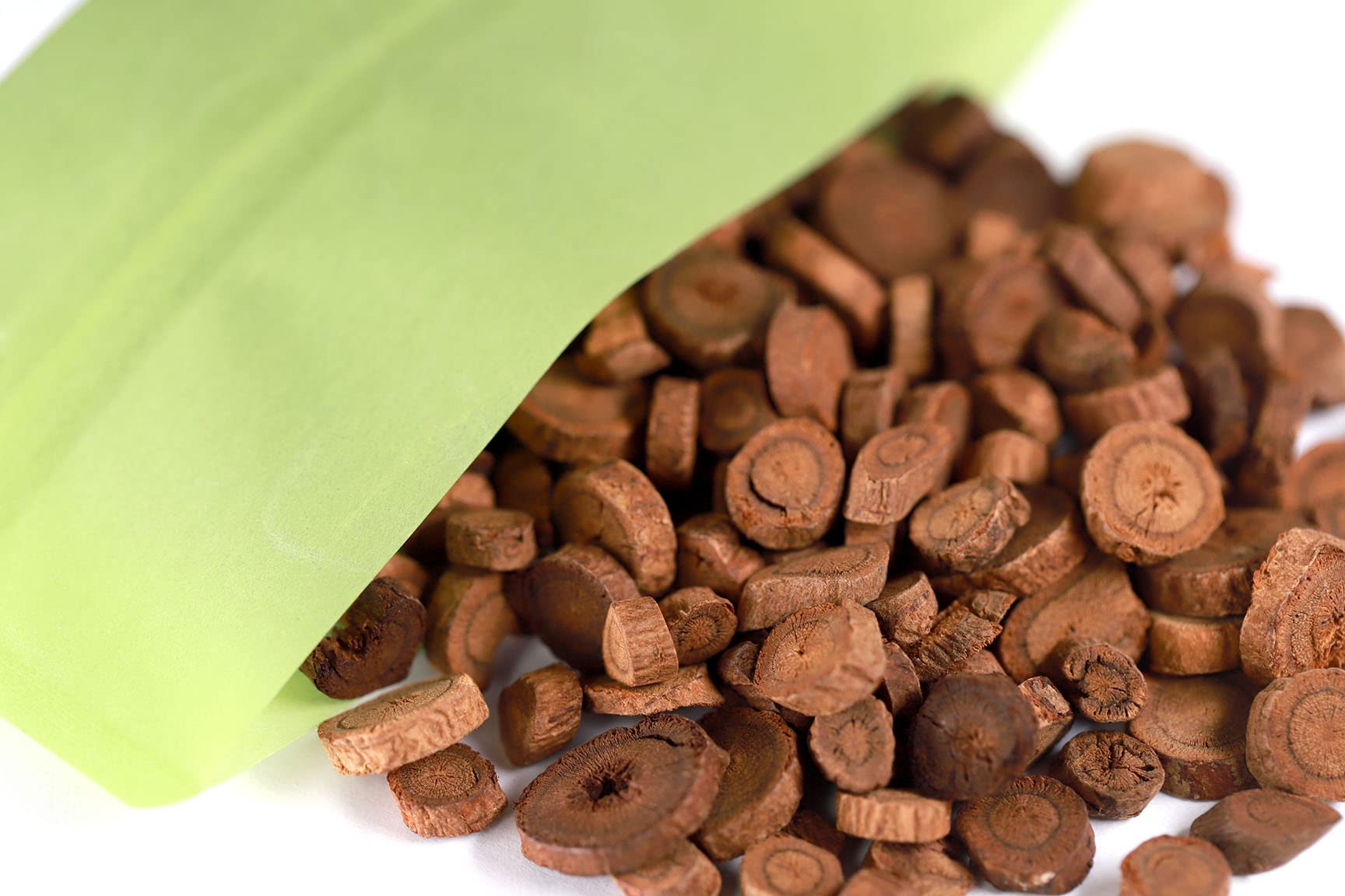 explore astragalus root in traditional medicine