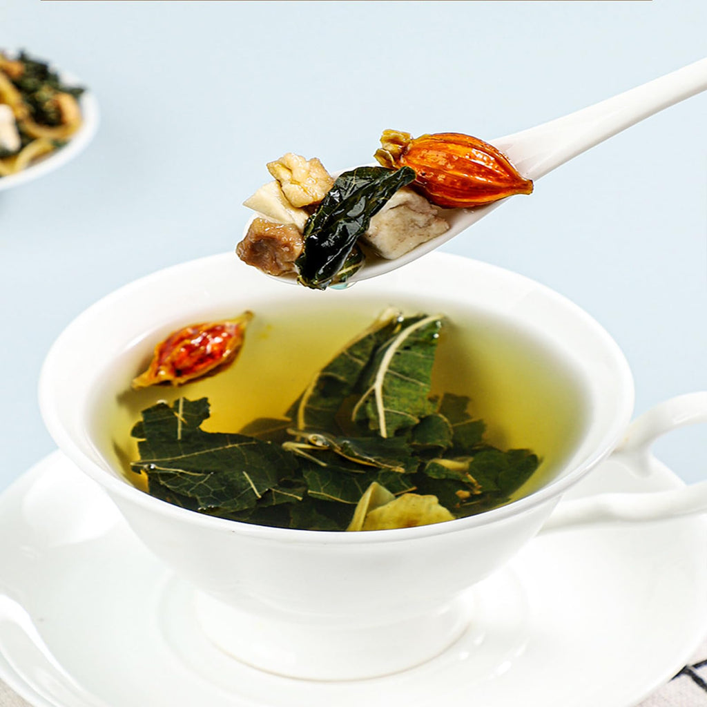 Floral herbal tea blend with chicory