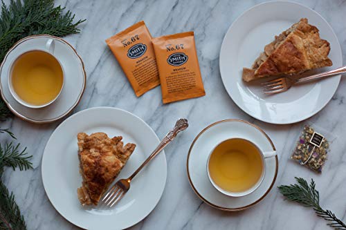 Floral notes in herbal tea