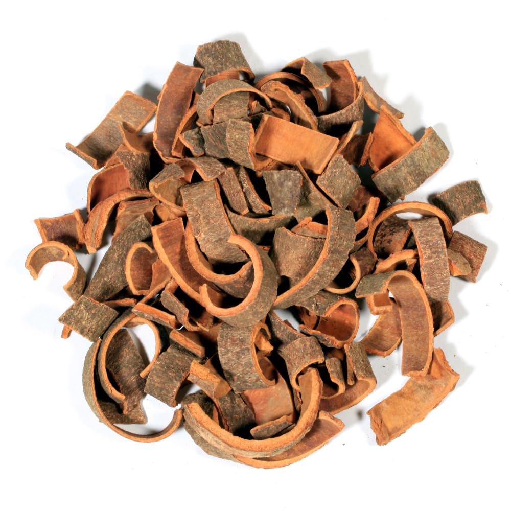 fresh organic cinnamon for cooking