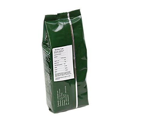 fresh organic green tea leaves