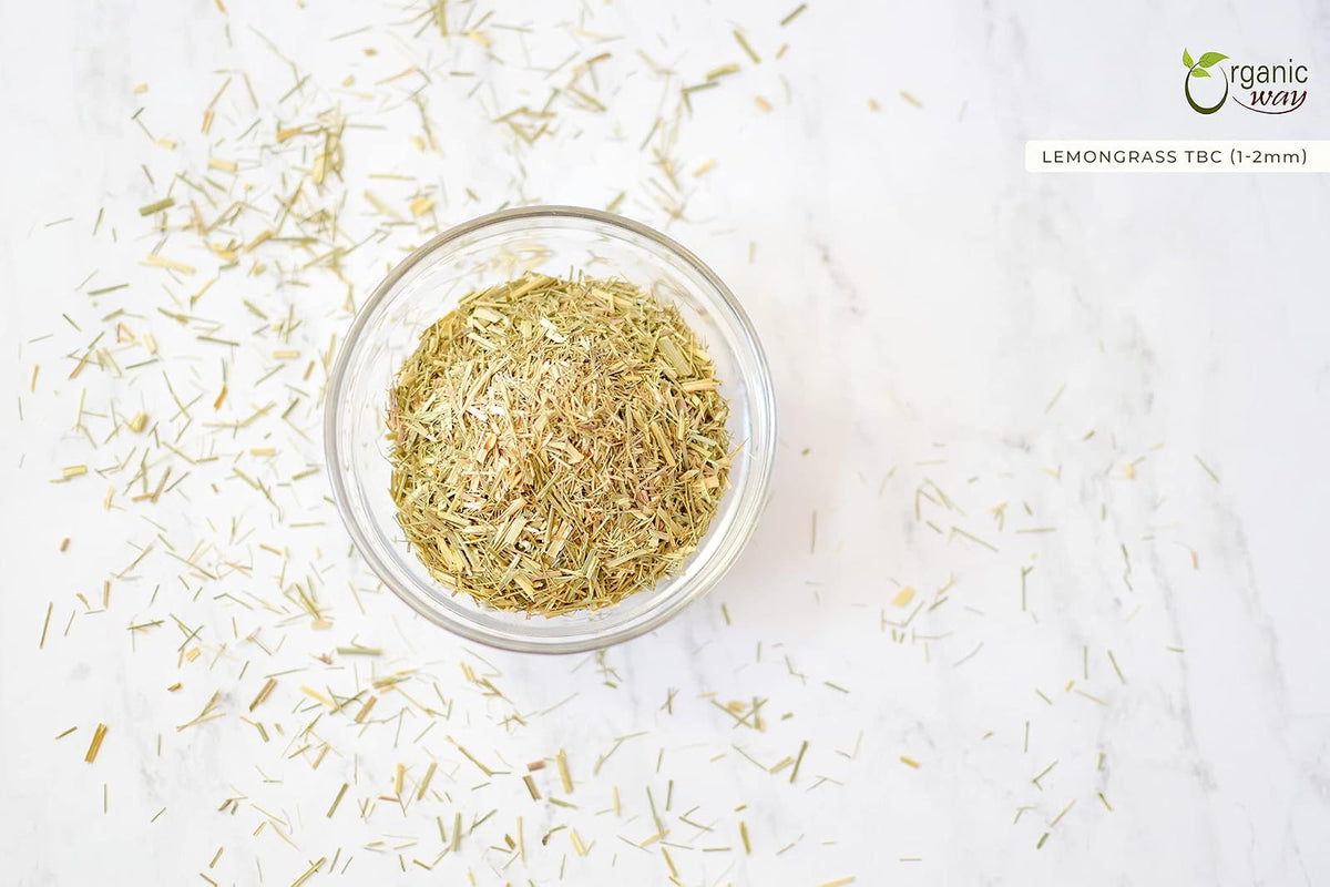 freshly cut lemongrass for recipes
