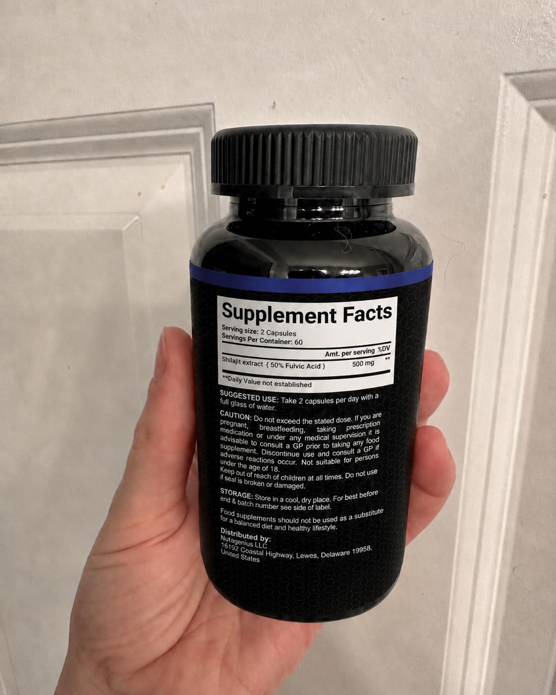 Fulvic acid benefits in capsules