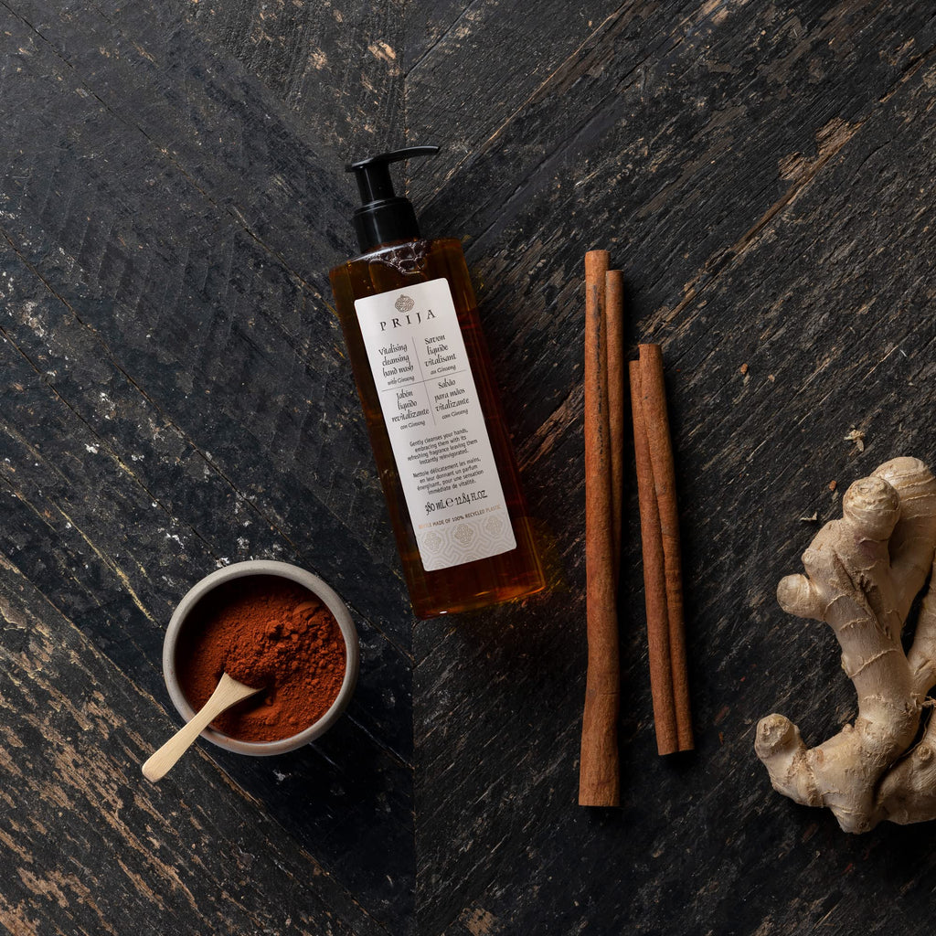 gently cleanses hands with ginseng