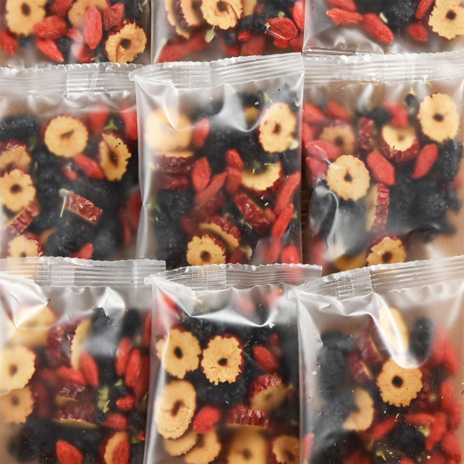 Goji berry jujube tea blend