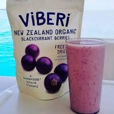 Healthy snack with blackcurrant sachets