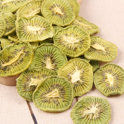 healthy snacking with dried kiwi