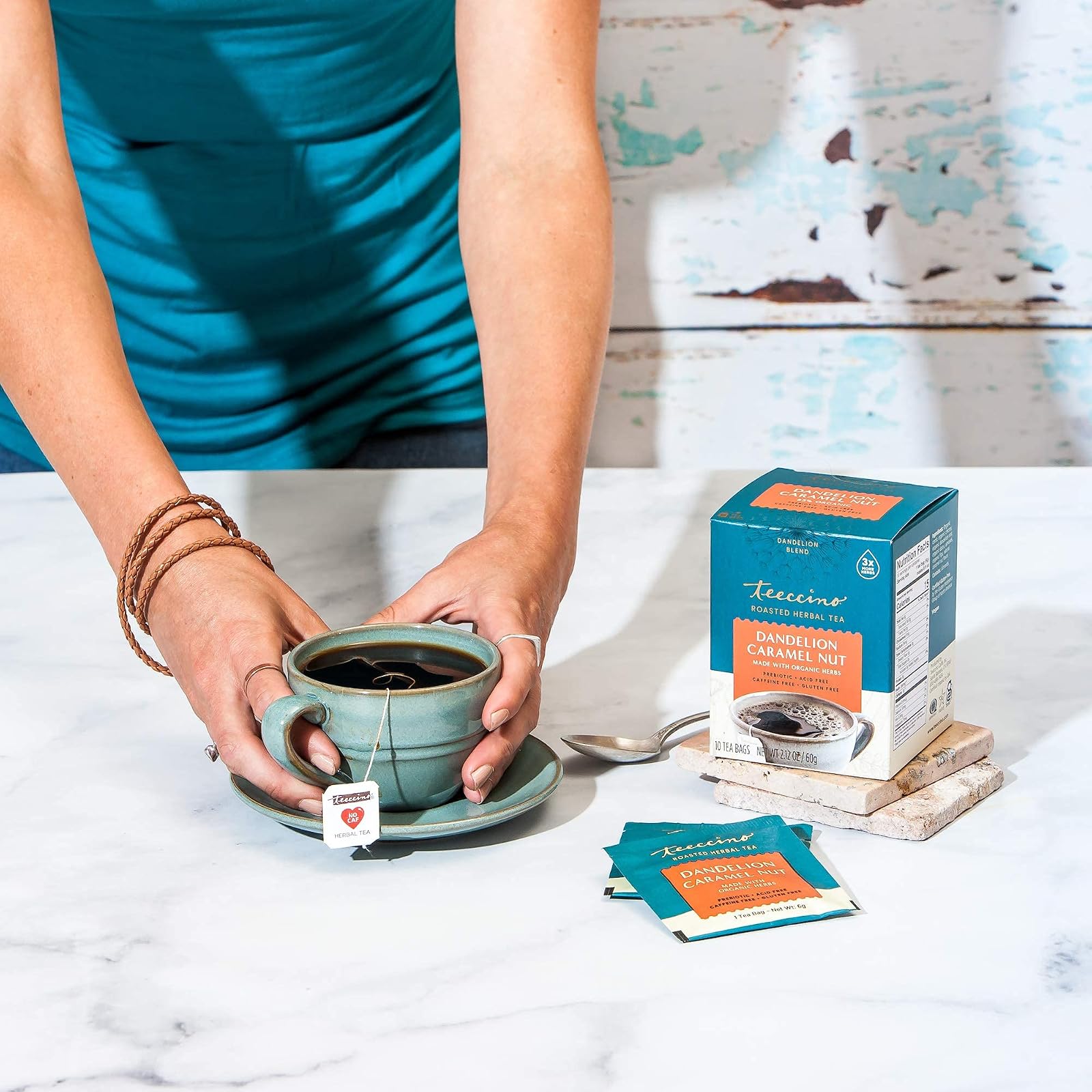 herbal detox tea with dandelion