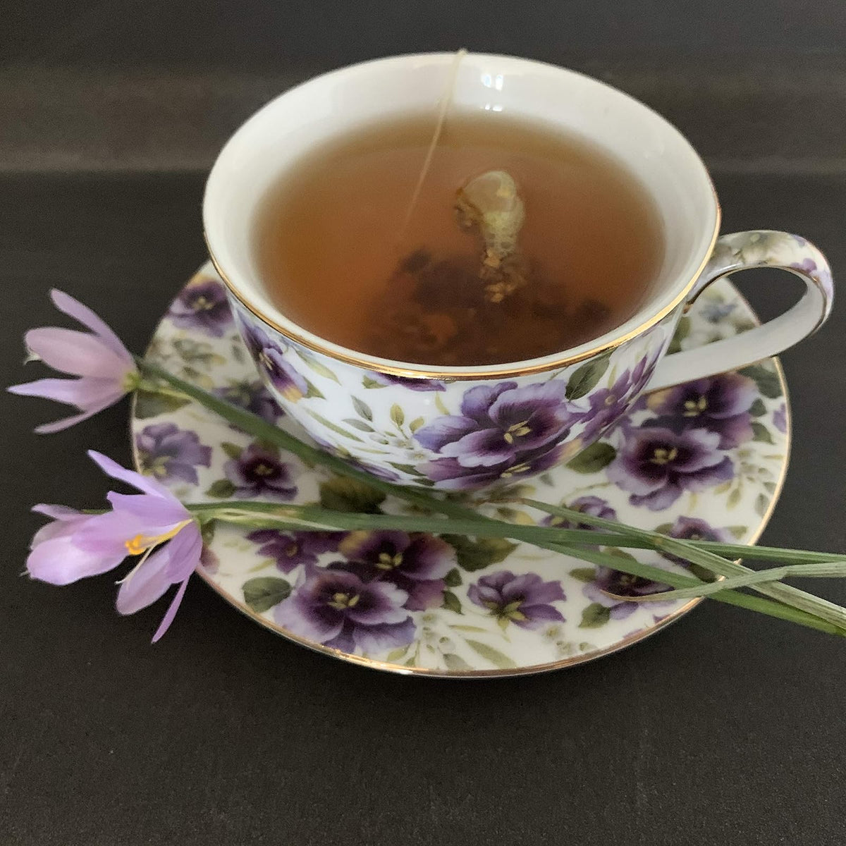 herbal detox tea with turmeric