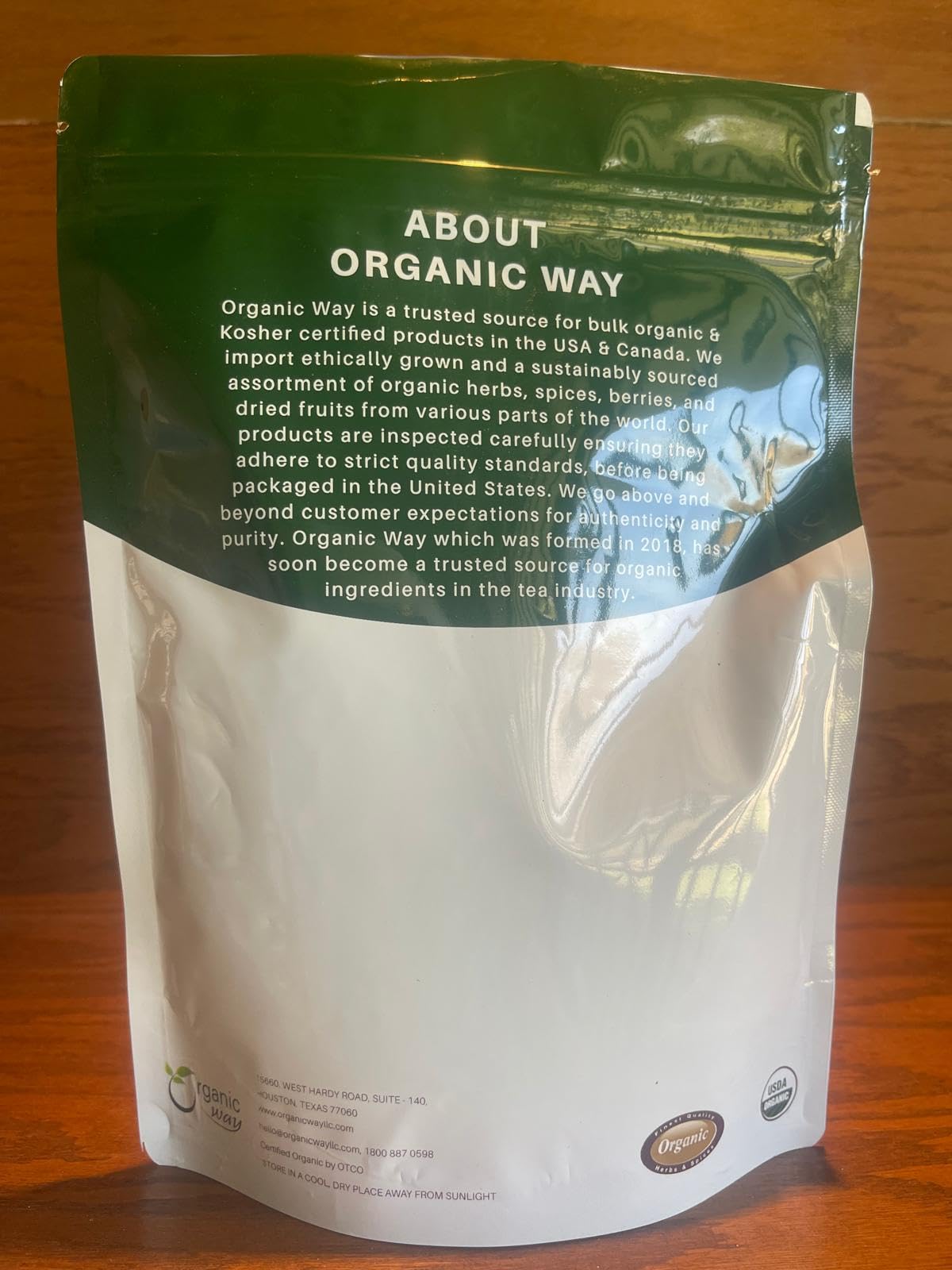 Herbal neem leaf powder for detox