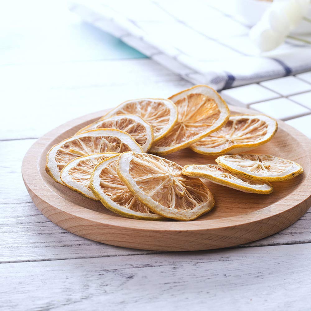 herbal tea lemon slice garnish