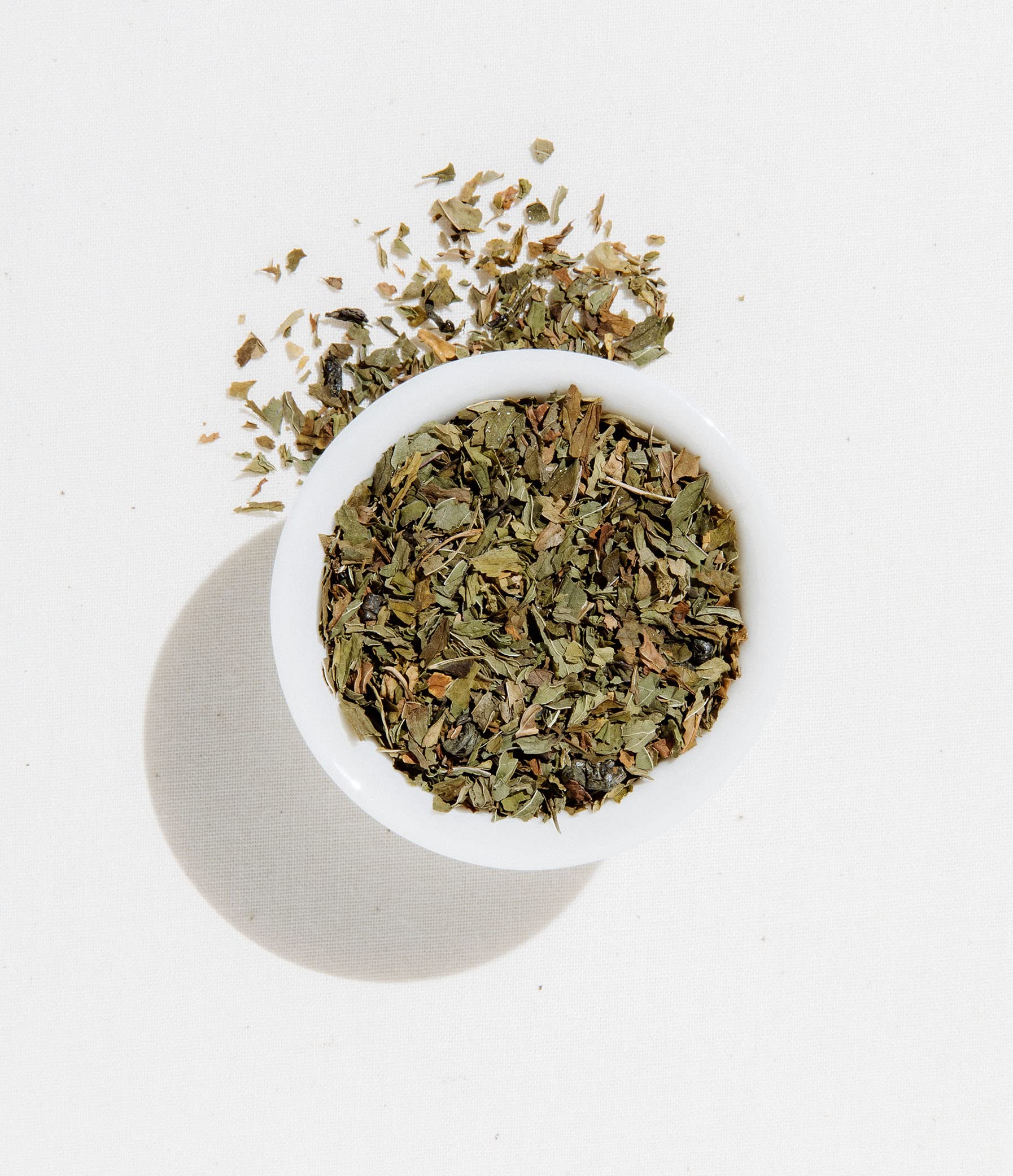 iced green tea with spearmint flavor