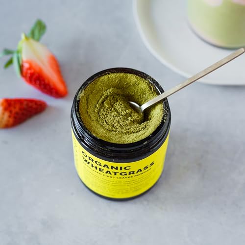 Iron packed wheatgrass powder