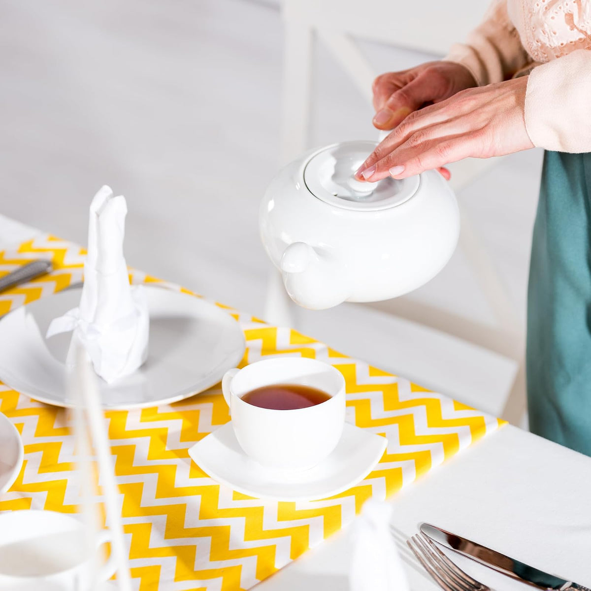 Jovvily herbal tea for wellness
