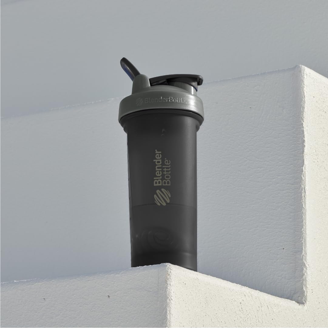 Leak-proof shaker bottle for workouts