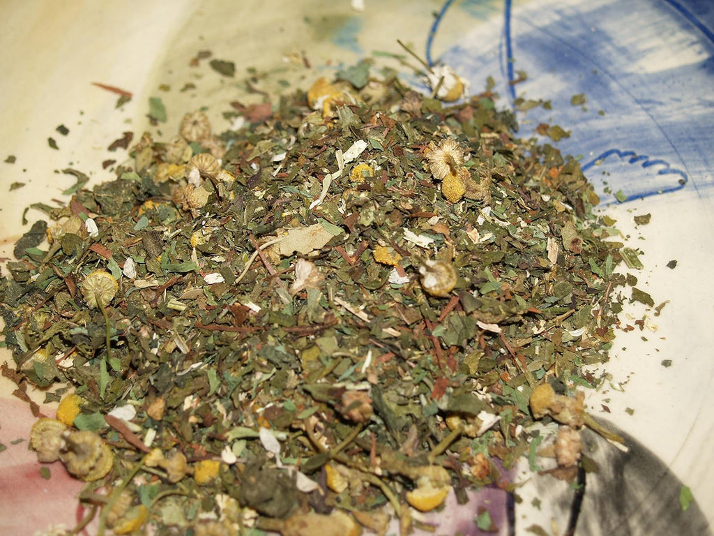 Loose leaf herbal tea for lupus