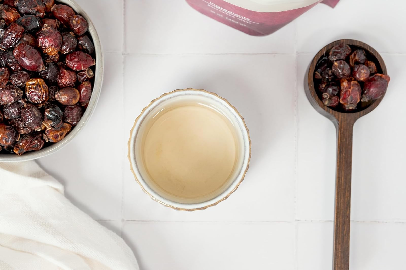 MagJo Naturals rosehips tea blend