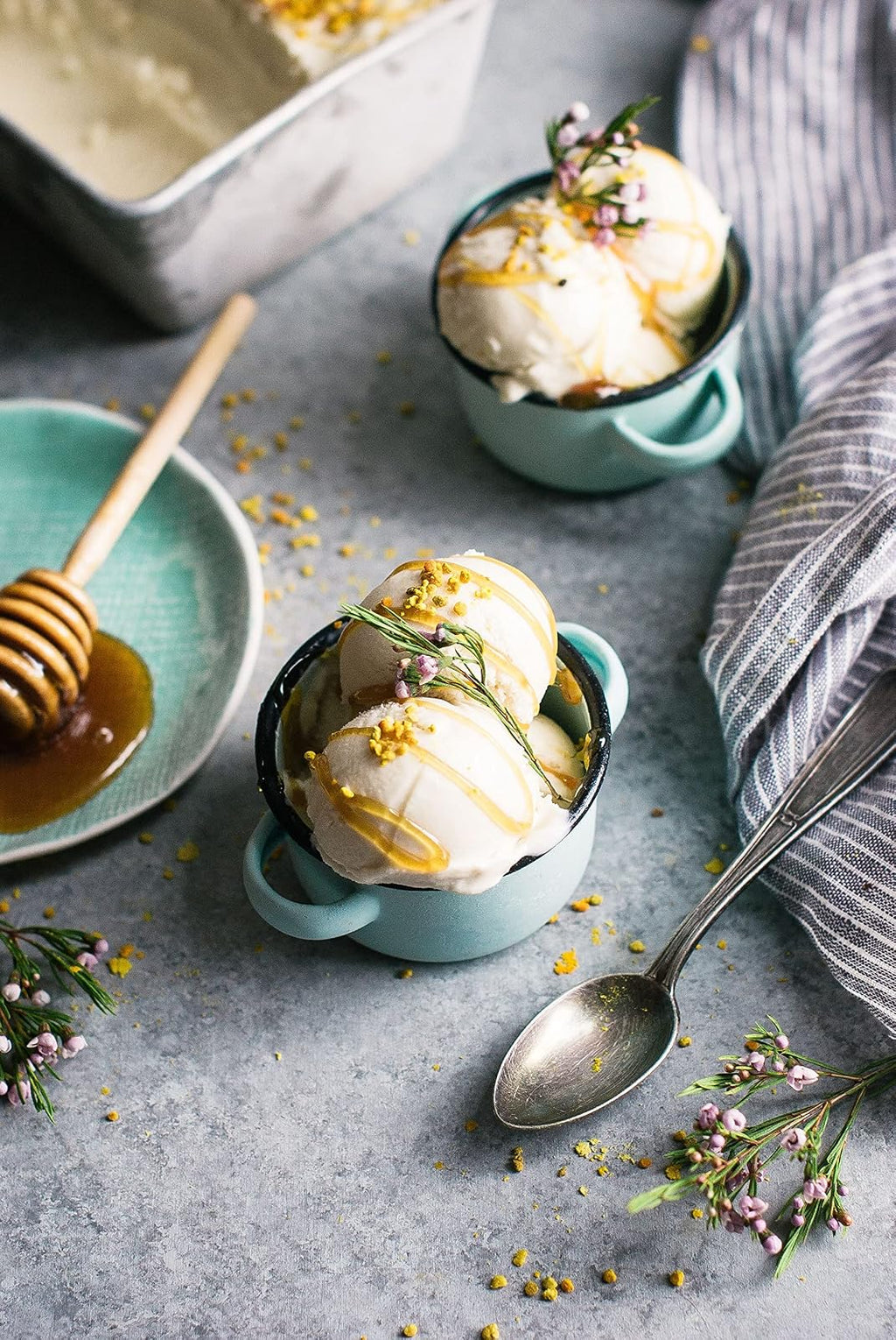 natural chamomile tea for calming