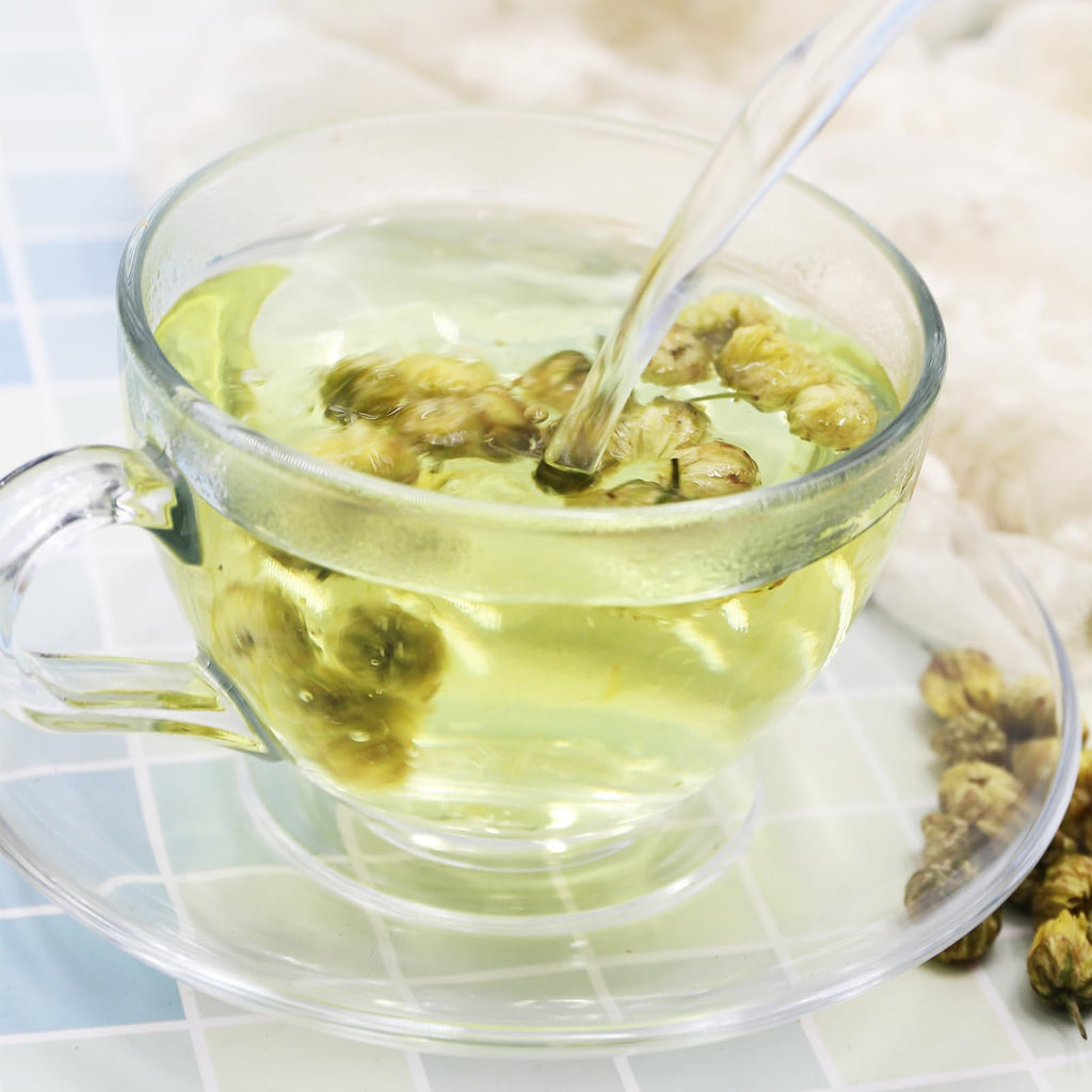 natural detox with chrysanthemum tea