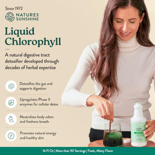 Natural detox with liquid chlorophyll
