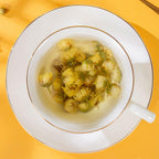 Natural dried chrysanthemum flower infusion