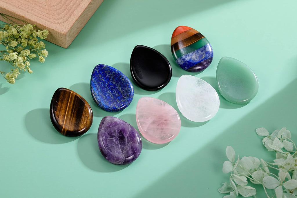 Natural palm stone for grounding practices