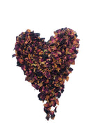 natural red rose tea infusion